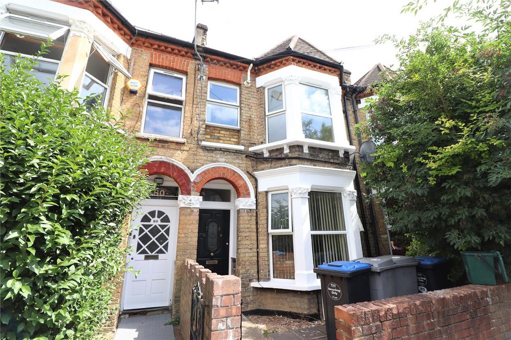 Churchill Road, London NW2 2 bed apartment - £1,750 pcm (£404 pw)