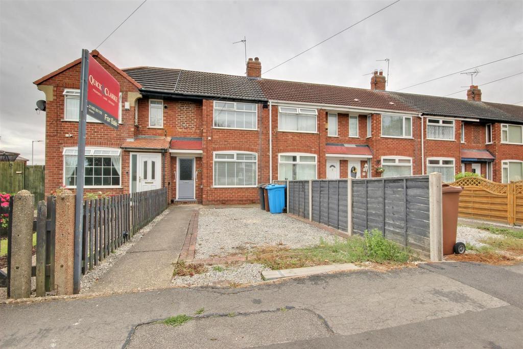 Wold Road, Hull 2 bed terraced house - £120,000