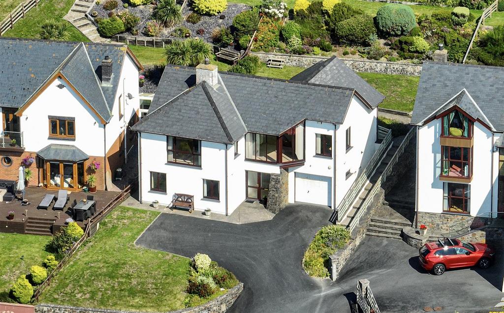 Felin Y Mor, Aberystwyth 3 bed detached house - £550,000