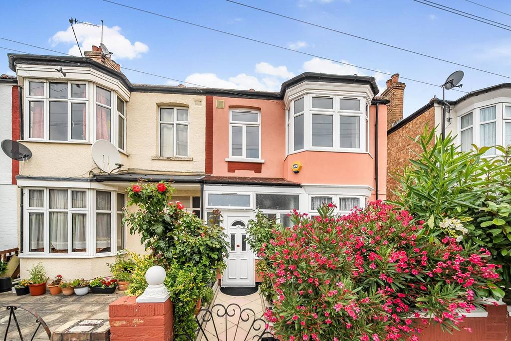 Framfield Road, Tooting, CR4 1 bed flat - £1,550 pcm (£358 pw)