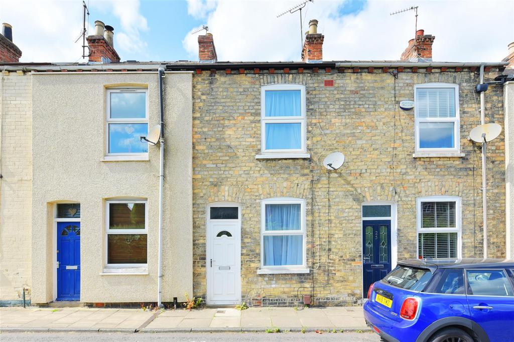 Kingsland Terrace, Leeman Road 2 bed terraced house - £1,050 pcm (£242 pw)