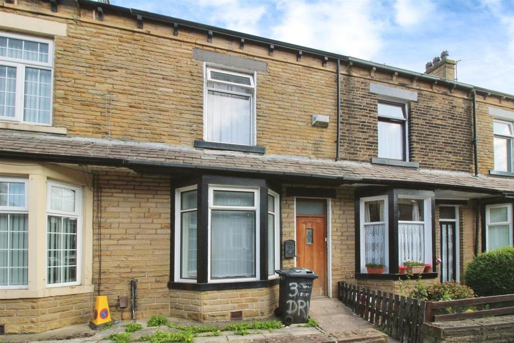 Thornbury Drive, Bradford BD3 4 bed terraced house - £135,000