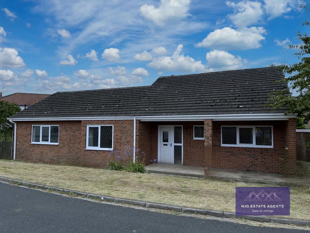 Drax, Selby YO8 3 bed bungalow for sale - £280,000