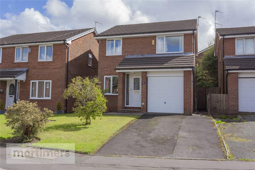 Columbia Way, Blackburn, Lancashire, BB2 3 bed detached house - £210,000