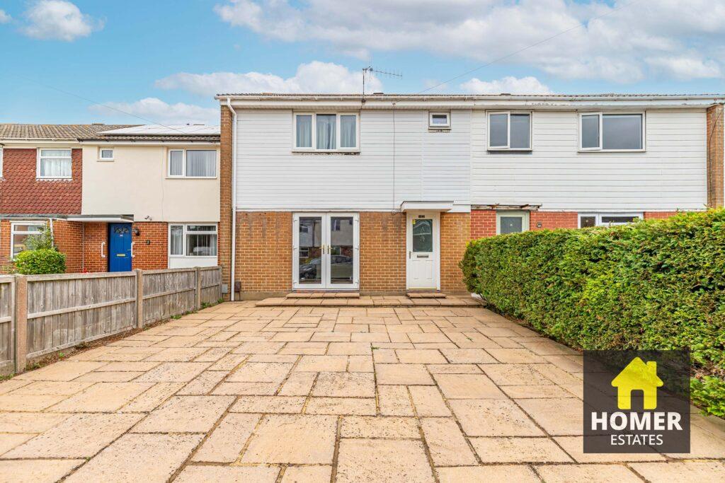 Riggs Gardens, Wallisdown, BH11 8QZ 3 bed terraced house for sale - £ ...