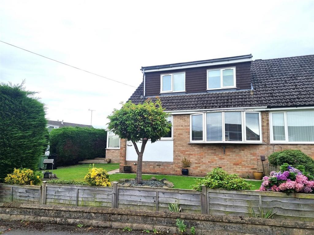 Cherry Tree Drive, Farsley 4 bed semi-detached bungalow for sale - £414,995