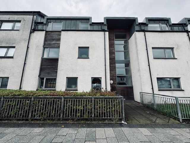 Drip Road, Stirling FK8 2 bed flat - £950 pcm (£219 pw)