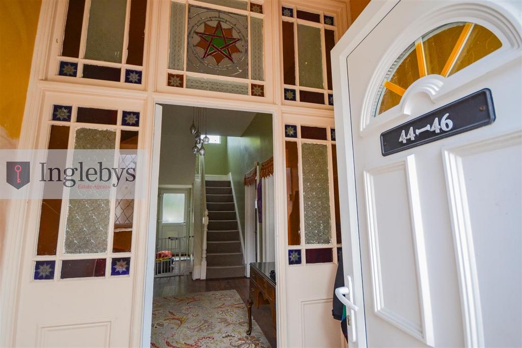 High Street, Lingdale 4 bed terraced house - £169,000