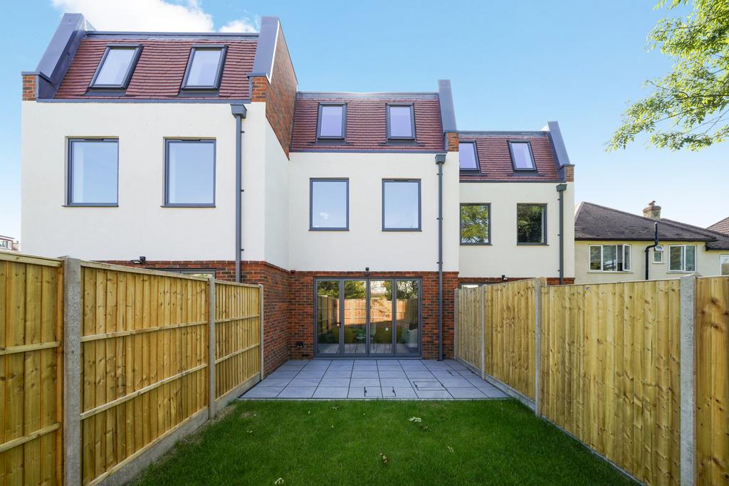 Alverstone Road, London, New Malden, KT3 3 bed house for sale - £845,000