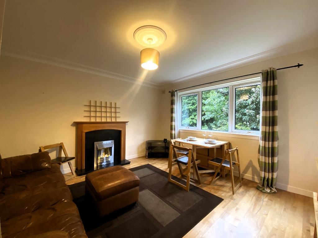 Trinity Court, Trinity, Edinburgh, EH5 3 bed flat to rent - £1,600 pcm ...