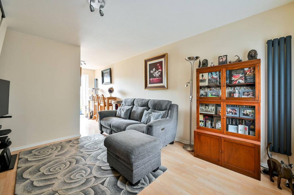 Monnow Road, Bermondsey, London, SE1 2 bed terraced house - £525,000