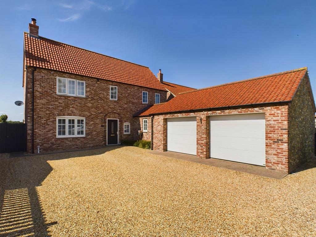 Oxborough Road, King's Lynn PE33 4 bed detached house for sale - £550,000