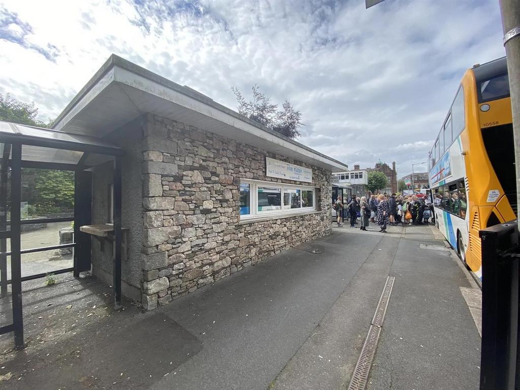 Victoria Road, Ulverston LA12 Shop for sale - £55,000