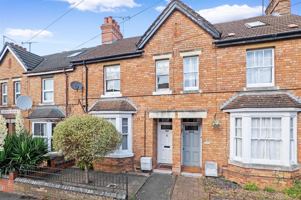 Lime Street, Evesham WR11 3 bed terraced house - £245,000