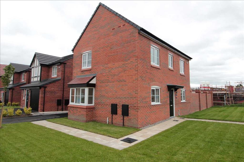 Sapling Crescent, Acorn Fields, Kirkby 3 bed detached house - £235,000