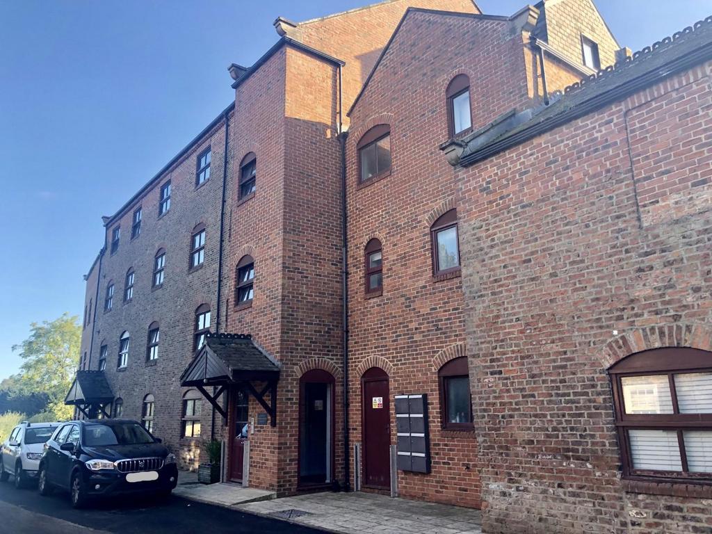 Topcliffe Mill, Mill Lane, Topcliffe 2 bed apartment - £795 pcm (£183 pw)