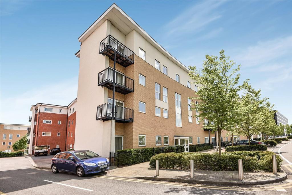 Thorney House, Drake Way, Reading... 1 bed apartment - £1,100 pcm (£254 pw)