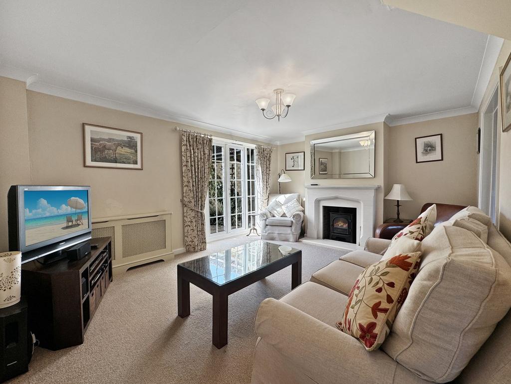 Hazel Close, Thorrington, Colchester... 4 bed detached house - £375,000
