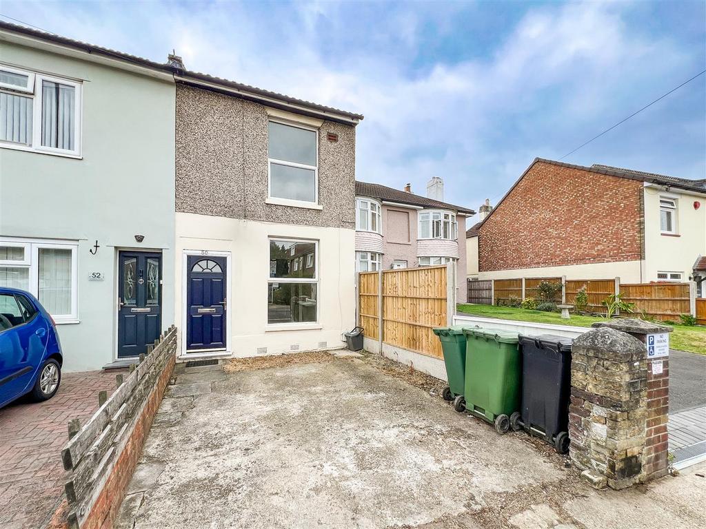 Locksway Road, Southsea 2 bed end of terrace house - £250,000