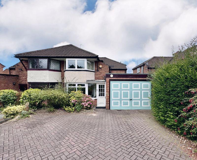 Clarence Road, Four Oaks, Sutton... 3 bed semi-detached house - £375,000