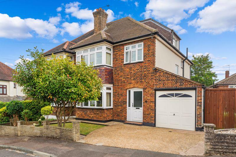 Farm Close, South Sutton 4 bed semi-detached house - £800,000