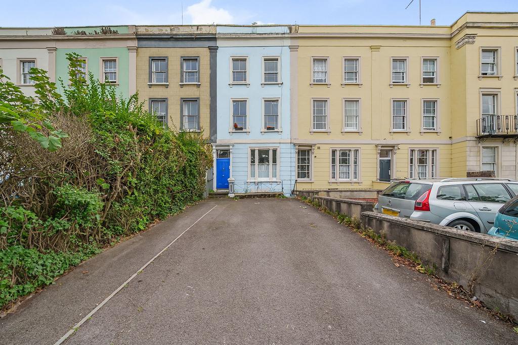Coronation Road, Bristol BS3 2 bed flat - £250,000