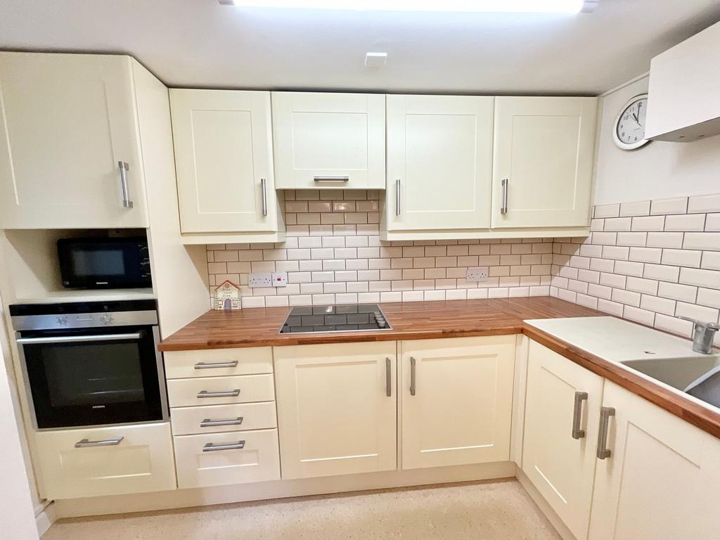 Stafford Street, The Moorings... 1 bed flat for sale - £80,000