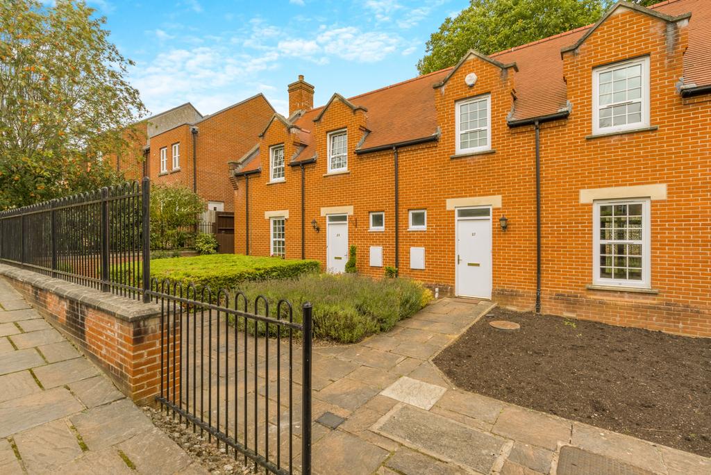 Gilbert Scott Court, Whielden Street... 3 bed terraced house - £599,950