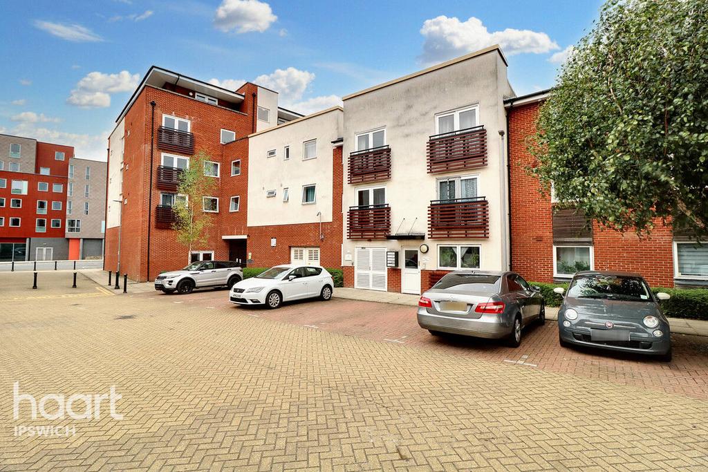 Hope Court, Ipswich 1 bed apartment - £100,000