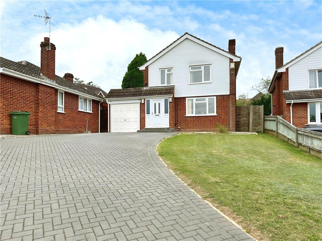Cotswold Way, Tilehurst, Reading 3 bed detached house for sale - £500,000