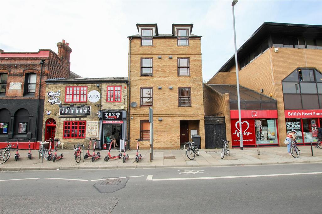 East Road, Cambridge CB1 1 bed in a house share - £750 pcm (£173 pw)