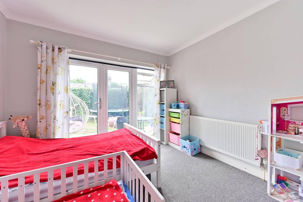 Roehampton High Street, Roehampton... 1 bed flat - £1,600 pcm (£369 pw)