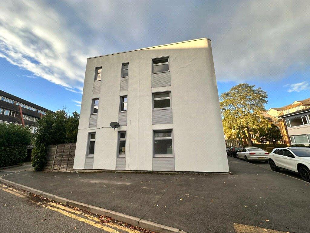 Clayponds Lane, Brentford, TW8 Studio to rent - £1,050 pcm (£242 pw)