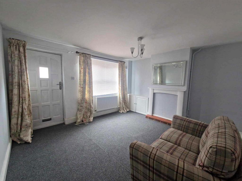 Millington street, Rugeley. WS15 2HH 3 bed terraced house - £850 pcm (£ ...