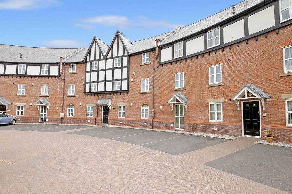 Cronton Farm Court, Upton Rocks, Widnes 2 bed apartment - £115,000