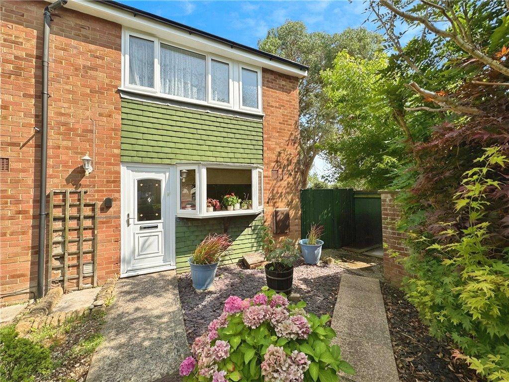 Routh Lane, Tilehurst, Reading 2 bed end of terrace house - £350,000