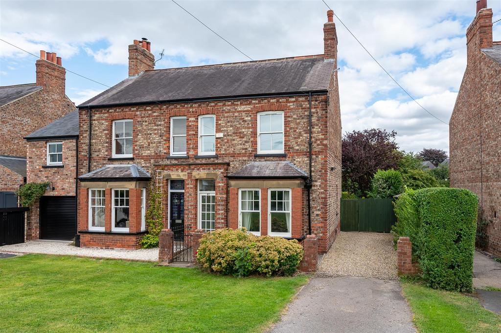 Station Road, Upper Poppleton, YO26 6PZ 3 bed semi-detached house - £ ...