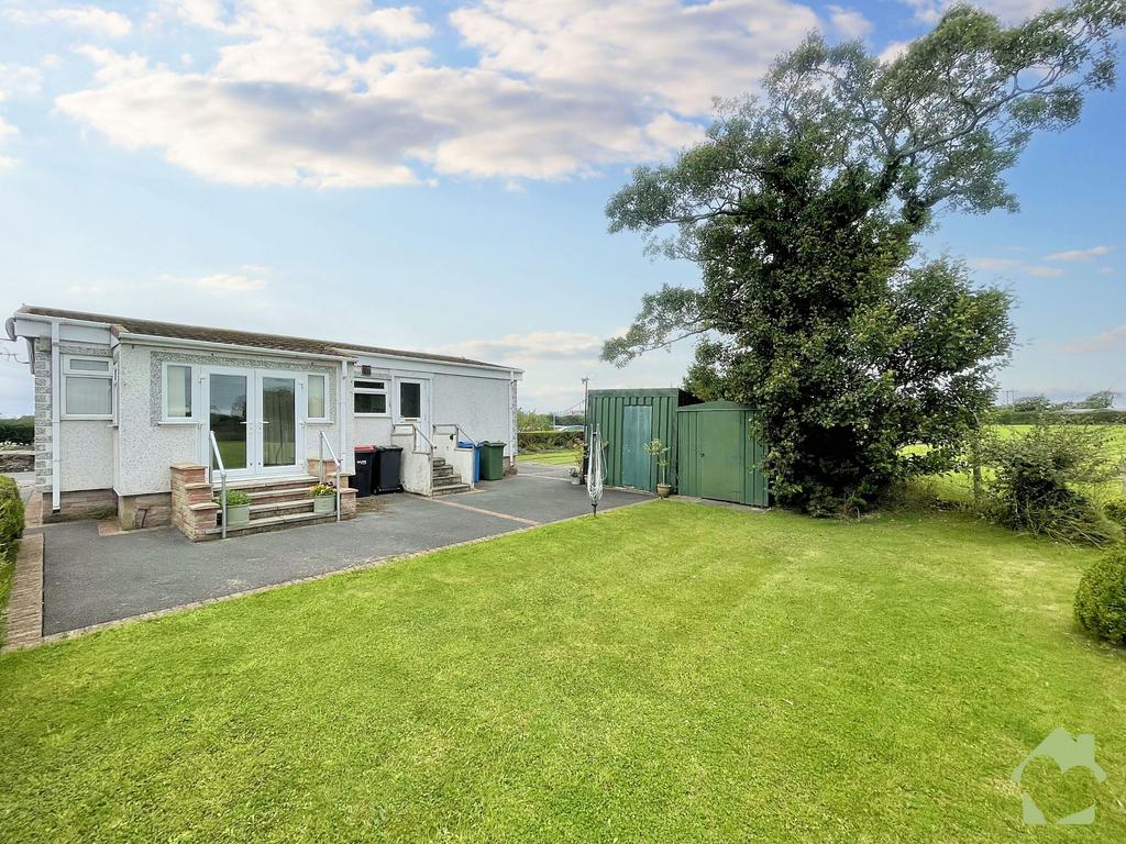 Burlingham Park, Preston 2 bed park home - £95,000
