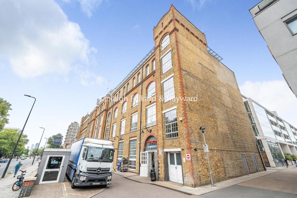 Clapham Road, Lambeth Studio for sale - £325,000