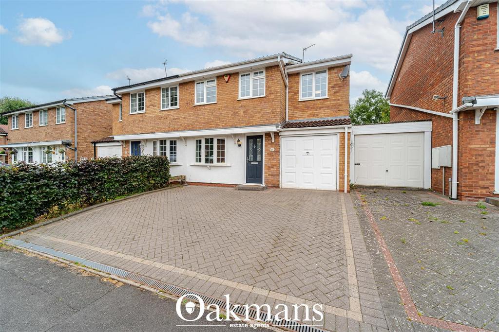 Raddlebarn Farm Drive, Selly Oak, B29 3 bed semi-detached house - £330,000