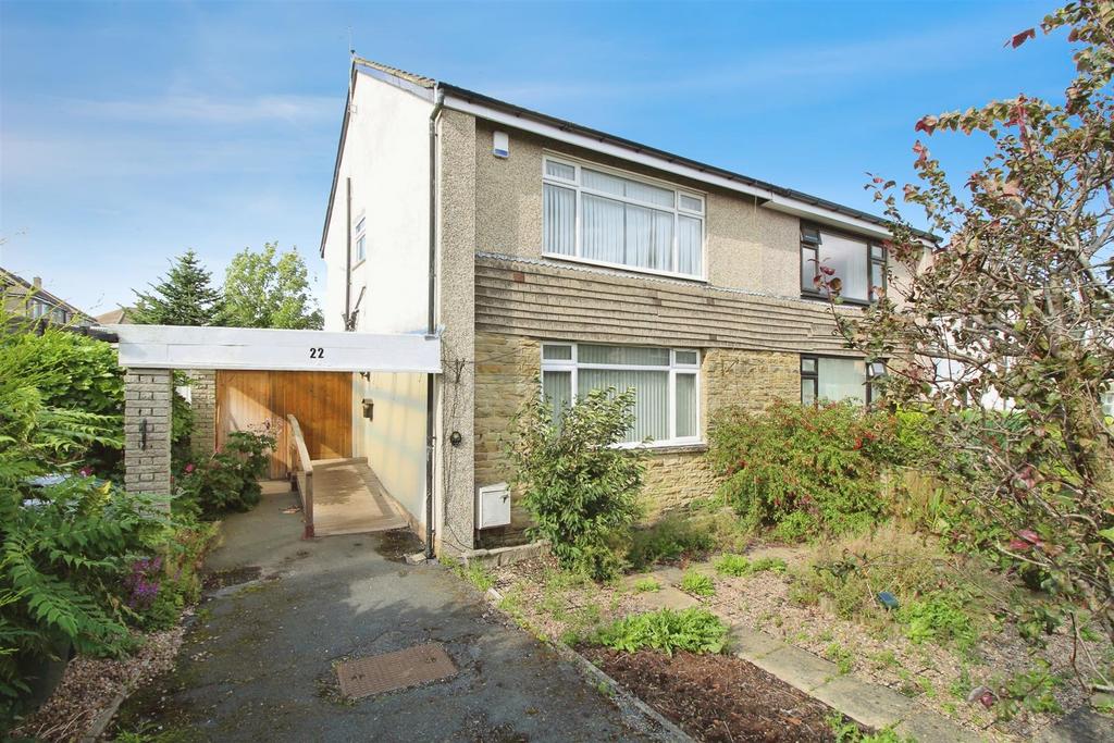 Enfield Walk, Bradford BD6 3 bed semi-detached house - £180,000