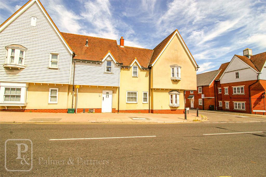 Hythe Hill, Colchester, Essex, CO1 2 bed apartment - £1,100 pcm (£254 pw)