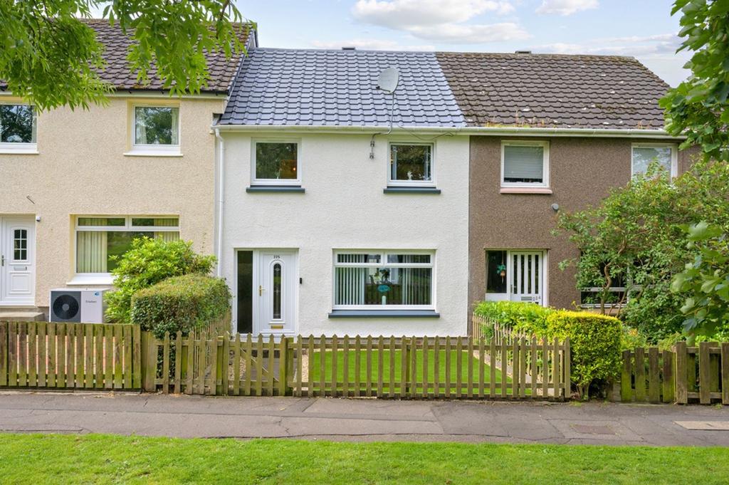 Mansefield, East Calder 3 bed terraced house - £160,000
