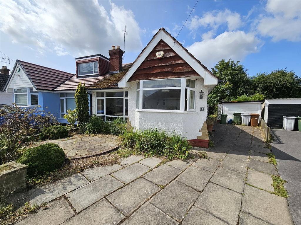 Heywood Boulevard, Thingwall, Wirral... 2 bed bungalow - £200,000