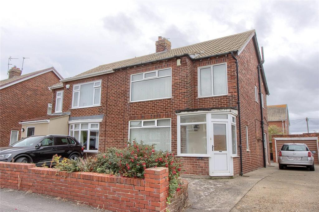 Kirkleatham Avenue, Marske-by-the-Sea 3 bed semi-detached house - £170,000