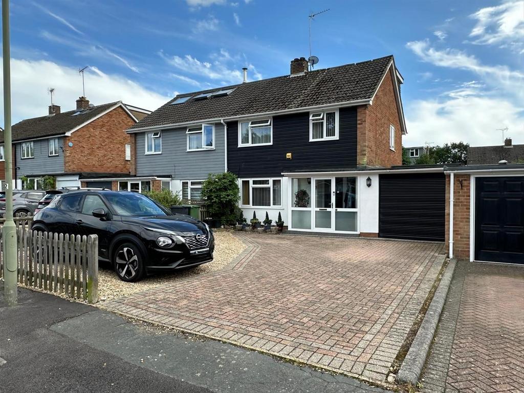Hazel Road, Mytchett 4 bed semi-detached house - £500,000