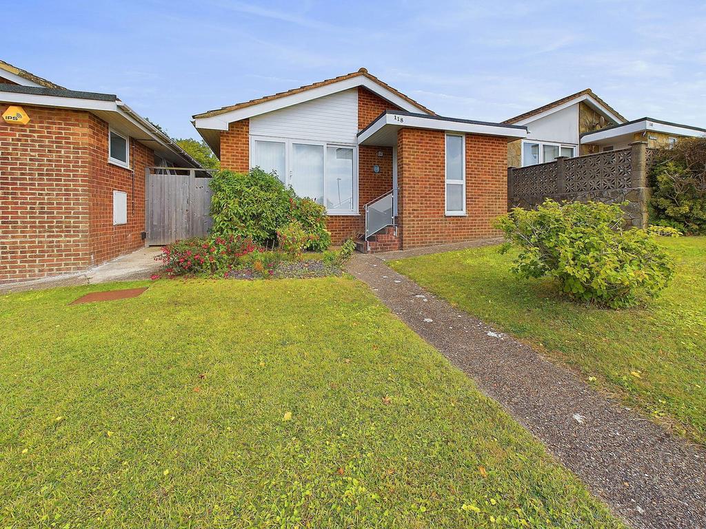 Slonk Hill Road, Shoreham by Sea 2 bed detached bungalow for sale - £ ...