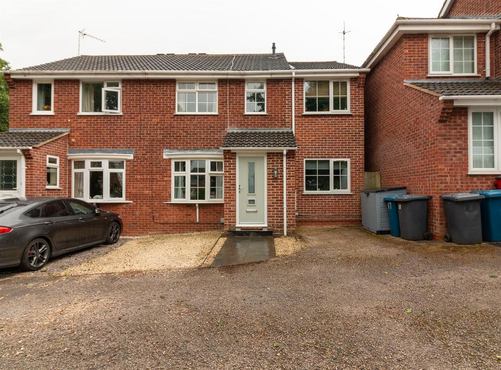 Daleside, Cotgrave, Nottingham 4 bed semi-detached house for sale - £ ...