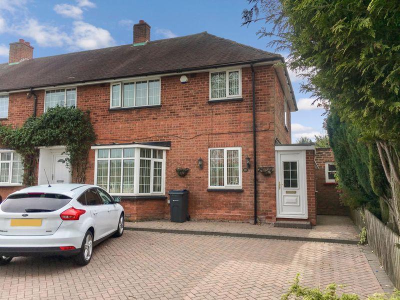 Clarence Road, Four Oaks, Sutton... 3 bed end of terrace house - £355,000