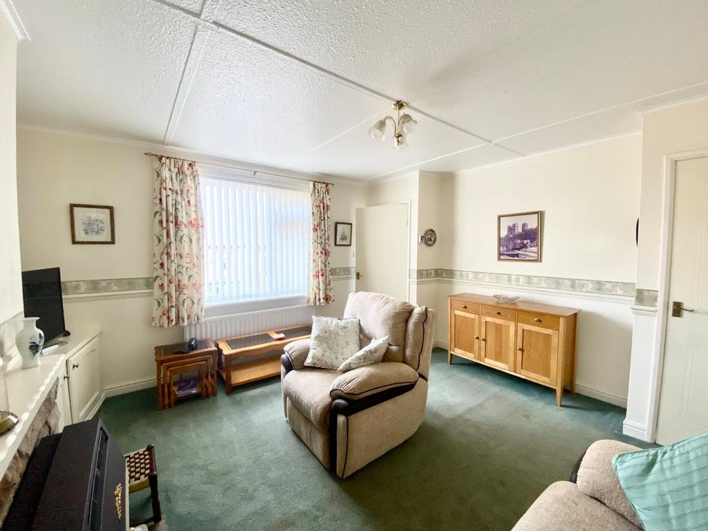 The Crescent, Durham DH7 2 bed semi-detached house for sale - £85,000